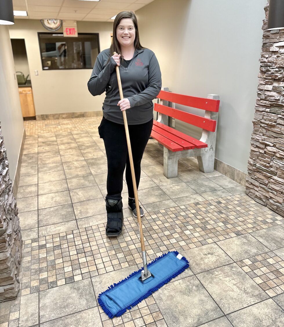 Jobs | Red Dog Pet Resort & Spa